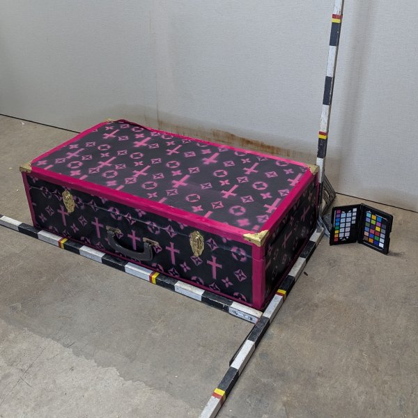 Suitcase 78